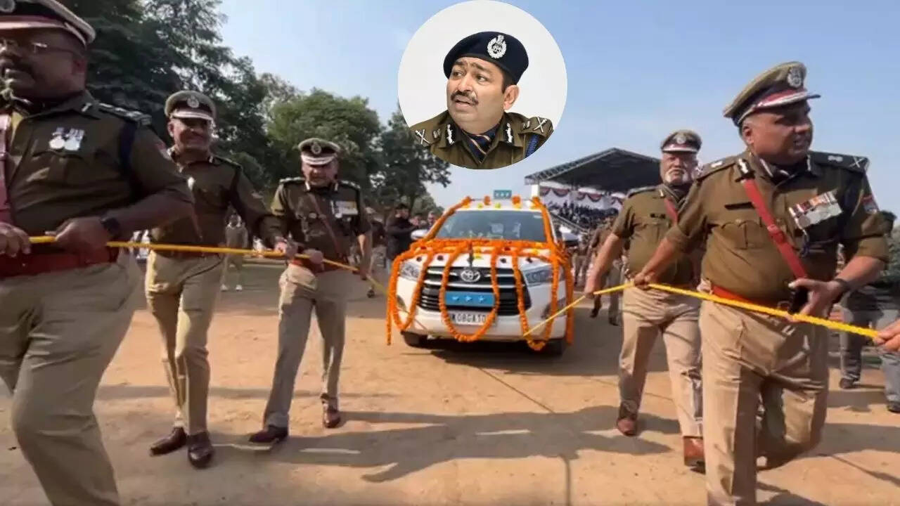 Uttarakhan DGP IPS Ashok Kumar Wonderful Farewell, You Will Salute Him ...