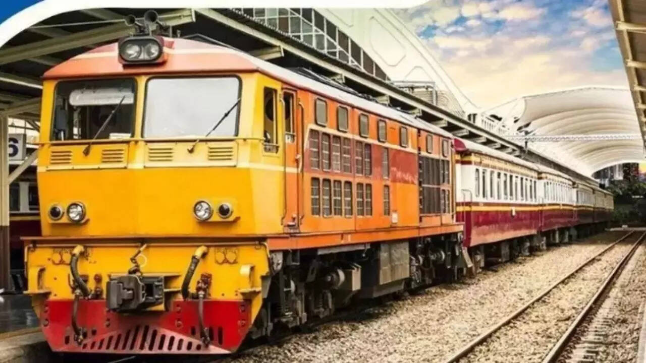 Astha Special Train, ayodhya ram mandir, Astha Special Train for ...