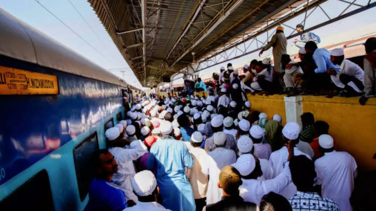 Number Of General Coaches Increased In Trains Check Here | Times Now ...