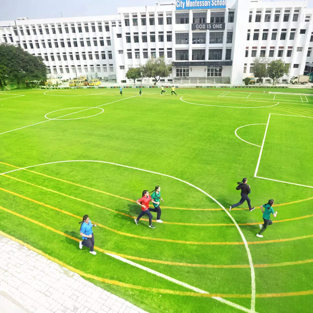 Worlds Largest School City Montessori School (CMS) in Lucknow See ...