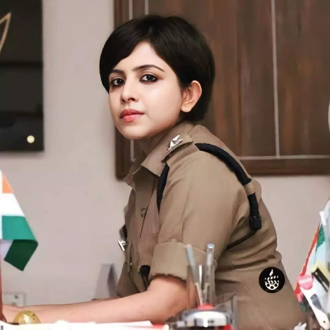 Success Story of IPS Merin Joseph who caught the rapist from Dubai Lady ...