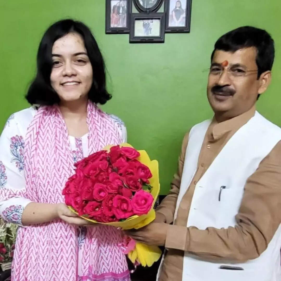 अयोध्या की विदुषी को 21 की उम्र में UPSC Rank 13, फिर भी नहीं बनीं IAS या IPS, इस पोस्ट पर चयन ...
