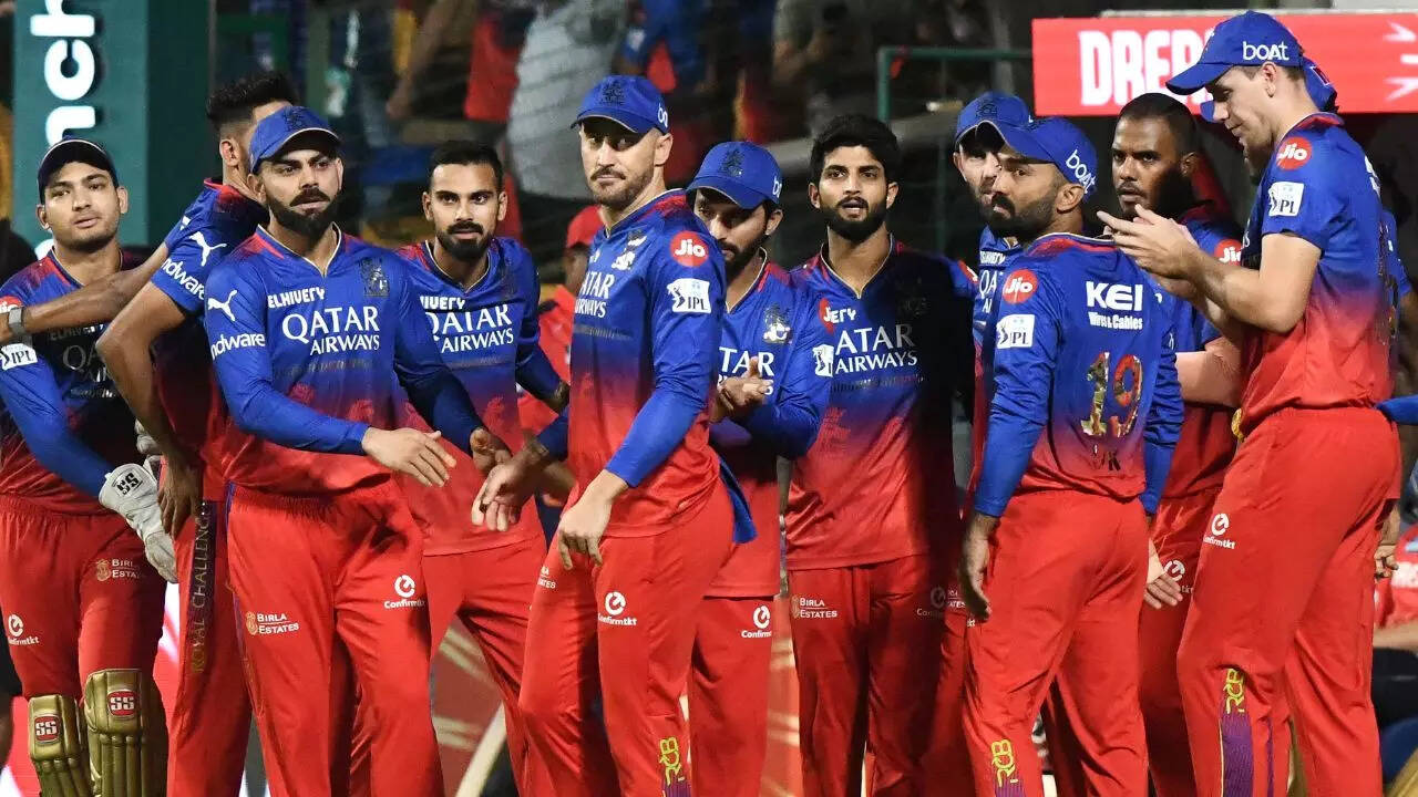 Faf Du Plessis to Alzarri Joseph 5 RCB players who might get unsold in ...