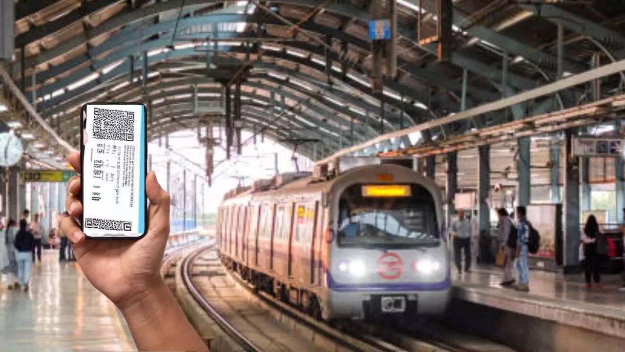 Here Is How To Use Your Mobile To Travel In Metro easily