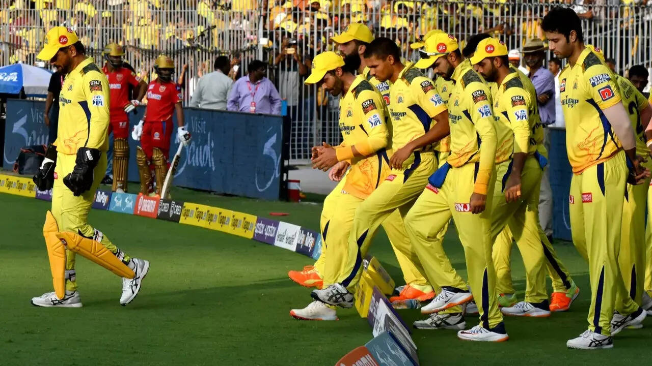 Meta AI Explains CSK Strategy In IPL 2025 Of Retaining Just 4 Players ...