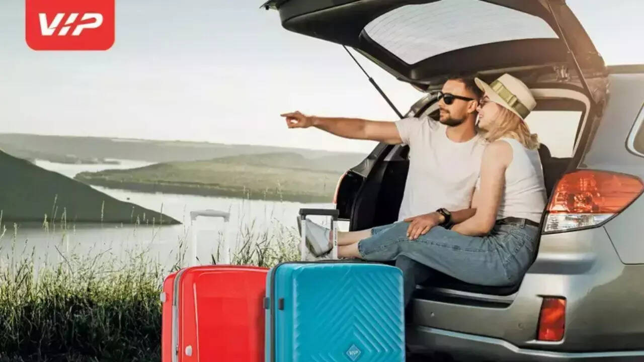 जरूर इस्तेमाल किया होगा VIP सूटकेस, दादा-पोते के कमाल से आपका सफर हुआ आसान