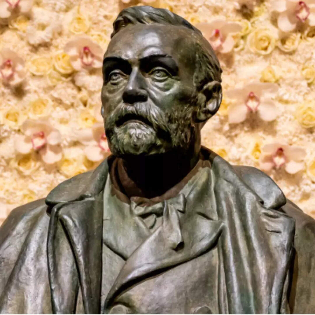 Who was Alfred Nobel, Alfred Nobel kaun the, Alfred Nobel in Hindi ...