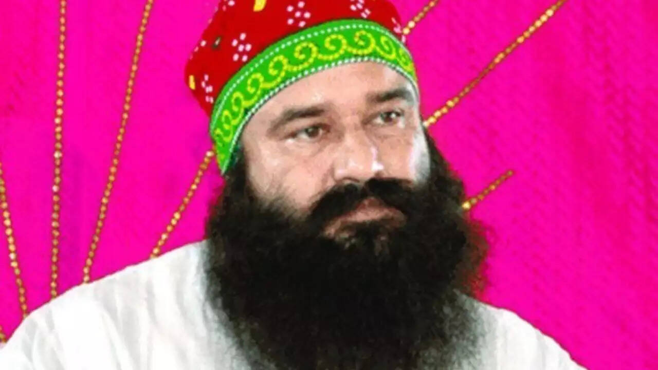 2015 के बेअदबी मामले में राम रहीम की मुश्किलें बढ़ीं, सीएम मान ने दी ...