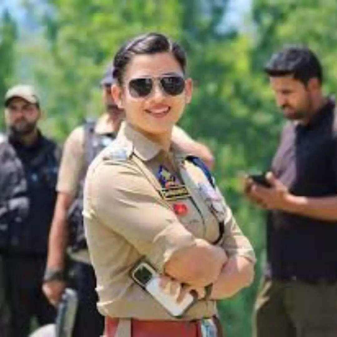 DIG की बेटी ने खुद की पहनाई पहचान, IPS बनने के लिए असिस्टेंट कमांडेंट ...