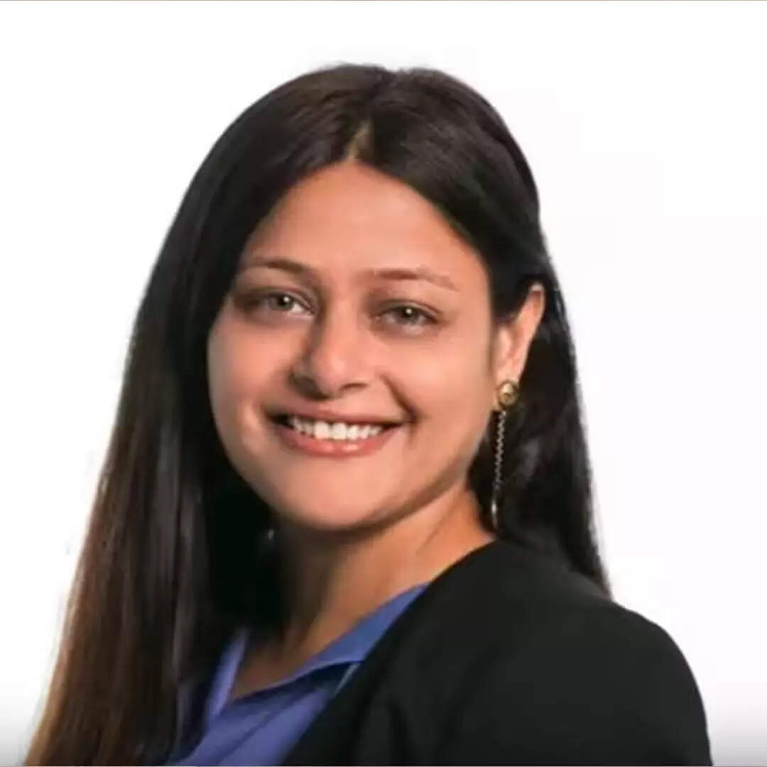 Meet actress Mayoori Kango who left IIT for Bollywood and quits film ...