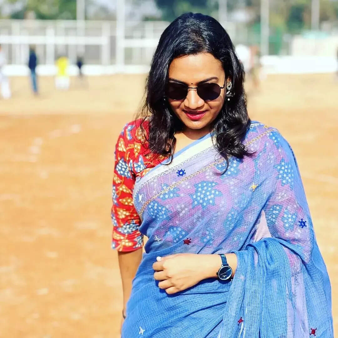 IPS Neha Jain Success Story Cracked UPSC Without Coaching How to Pass ...