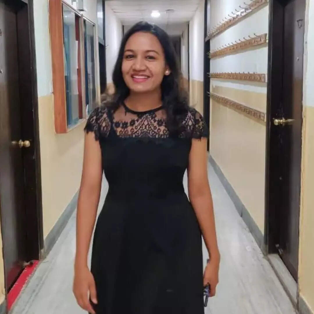 IPS Neha Jain Success Story Cracked UPSC Without Coaching How to Pass ...