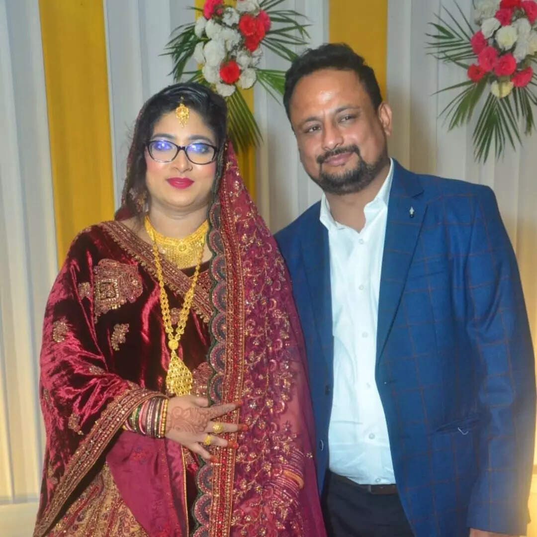 Success Story of IPS Bushra Bano Cracked UPSC to Left UAE Assistant Professor Job Become IPS ...