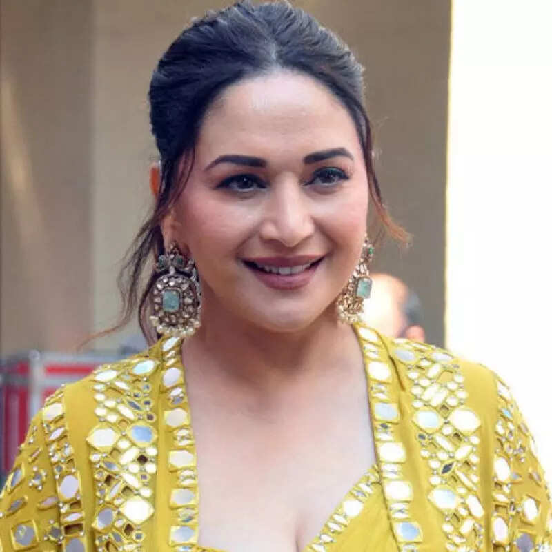 Madhuri Dixit To Deepika Padukone These Actresses Had Affair With Cricketers - क्रिकेटर्स के घर ...