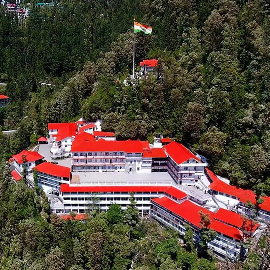 Most beautiful school in india Dalhousie Public School fees, Photos ...