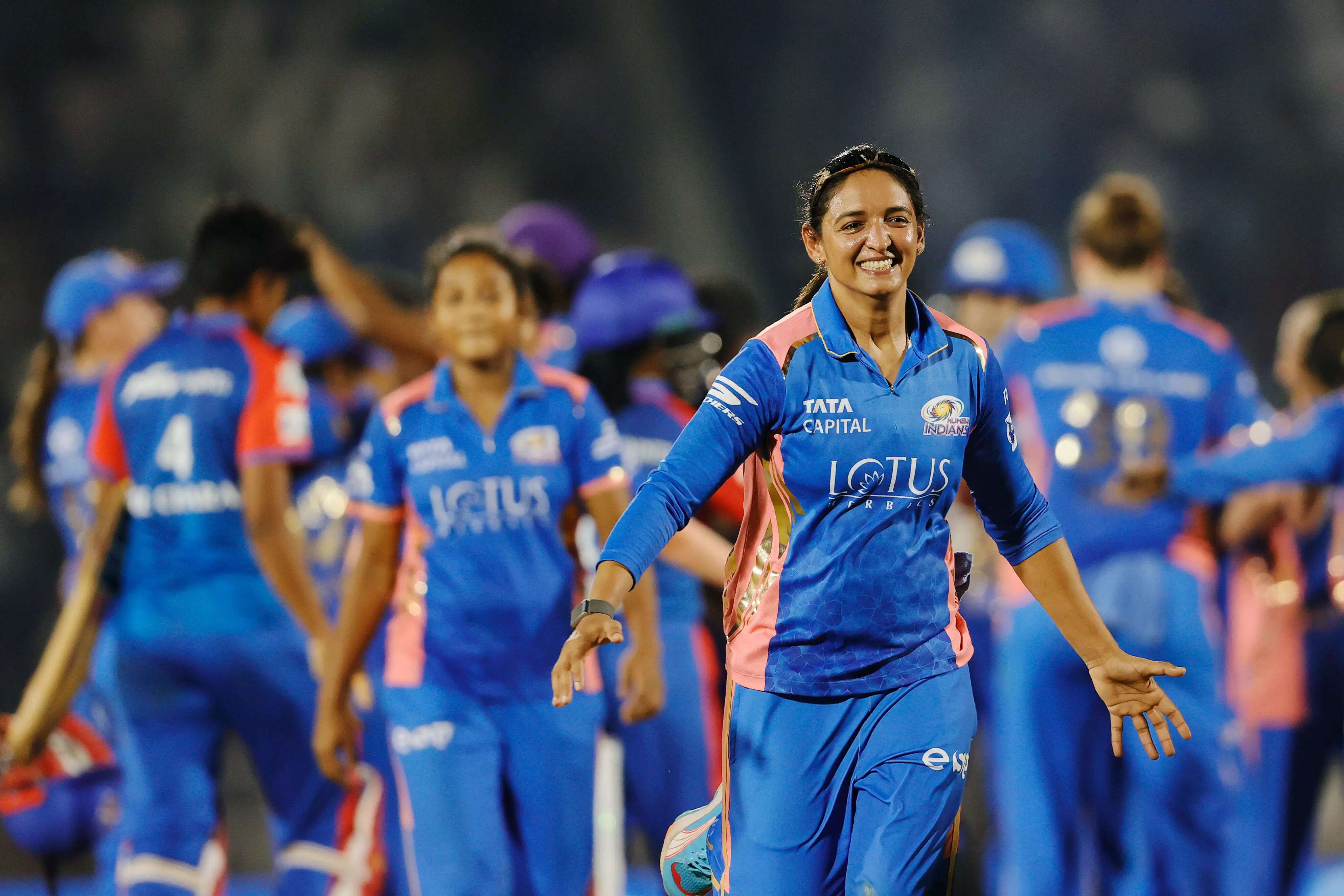 DCW vs MIW Highlights: दिल्ली कैपिटल्स को हराकर दूसरी बार WPL चैंपियन ...