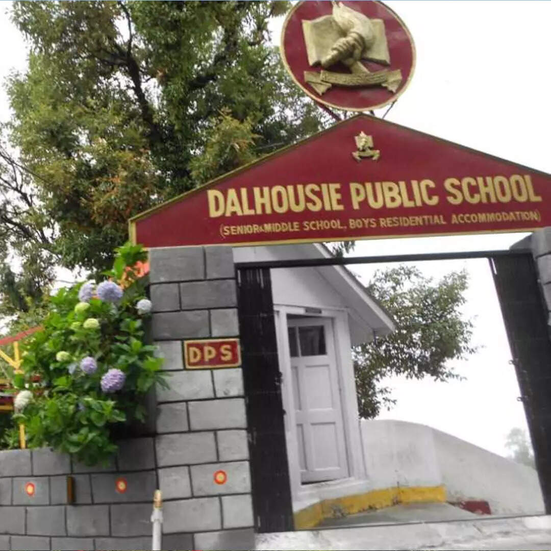 India's Most beautiful school Dalhousie public school fees inside ...