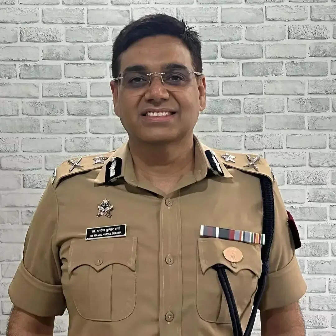 IPS Manoj Kumar Sharma Motivational story 12th Fail Manoj kumar upsc rank success story Manoj ...