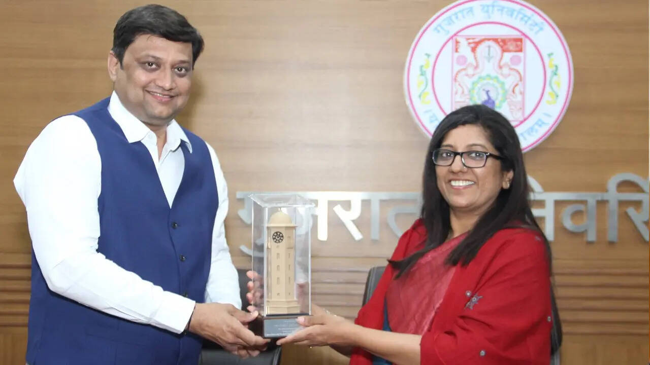 IAS Anju Sharma Motivational Story 10th And 12th Fail girl cracked UPSC ...