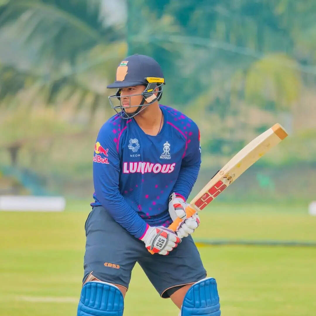 Rahul Dravid Is Like God For Vaibhav Suryavanshi Reveal His Coach Manish Ojha- इस खिलाड़ी को ...