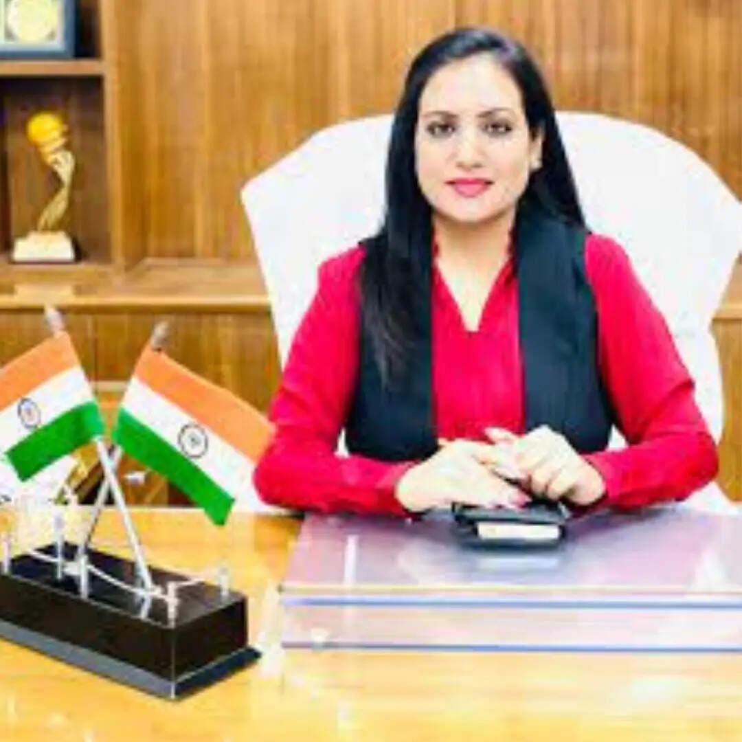 Who Takes IAS Interview Know How Many Members Are There In UPSC ...