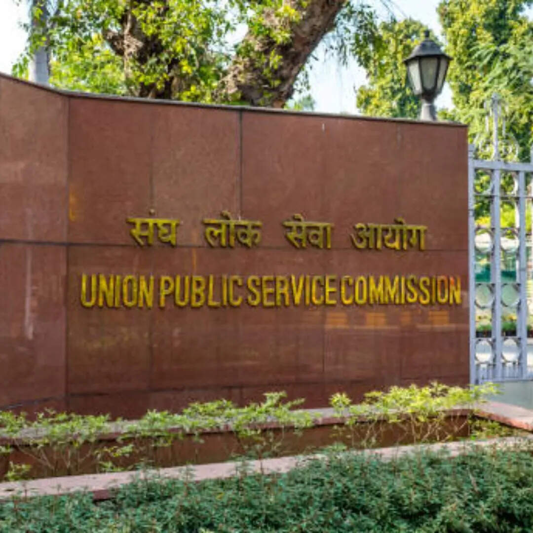 highest marks in upsc interview till now ias zainab sayeed marksheet ...