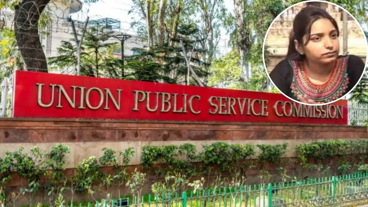 daughter of dtc bus driver ias preeti hudda upsc success story check her 10th 12th marks upsc ...