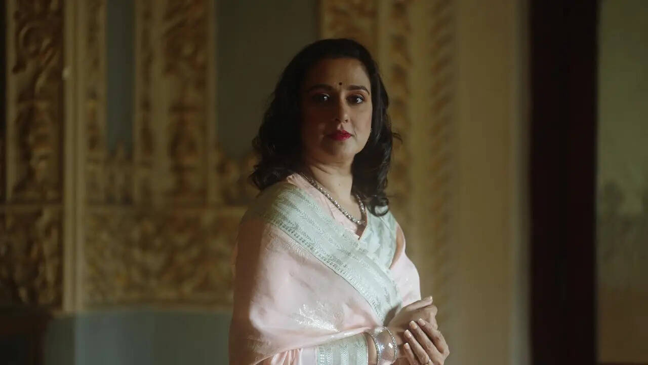 Meet India's Most Beautiful Maharani RadhikaRaje Gaekwad DU graduate ...