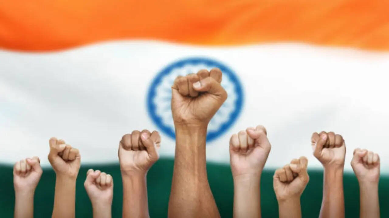 India National Color Explained Meaning of Tricolor and Ashoka Chakra