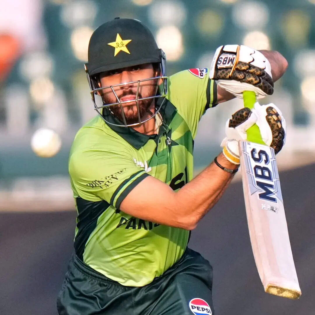 Salman Agha Ne ODI Mein Racha Itihaas: Salman Ali Agha creates history ...