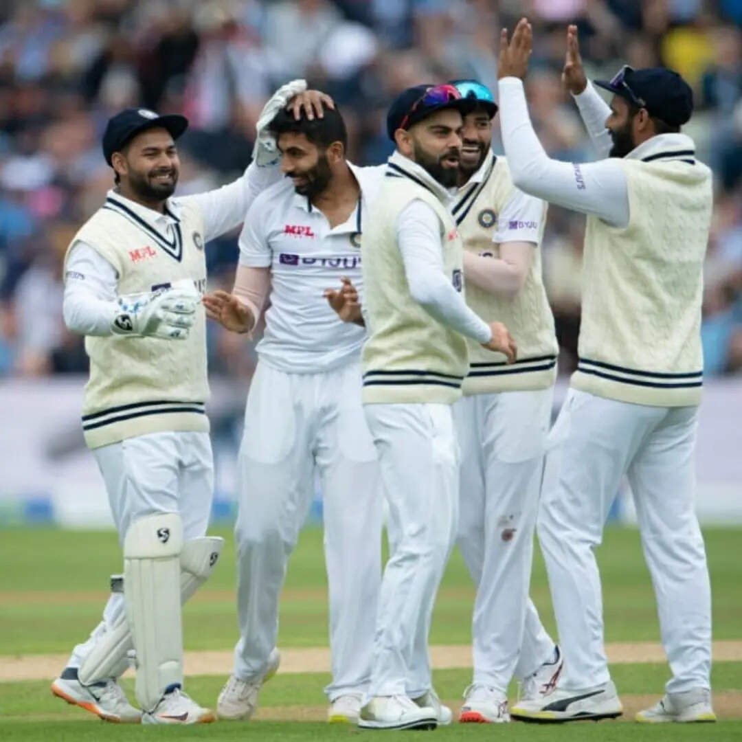 Rishabh Pant Ne Banaya Naya World Record: Rishabh Pant Become Sixer ...