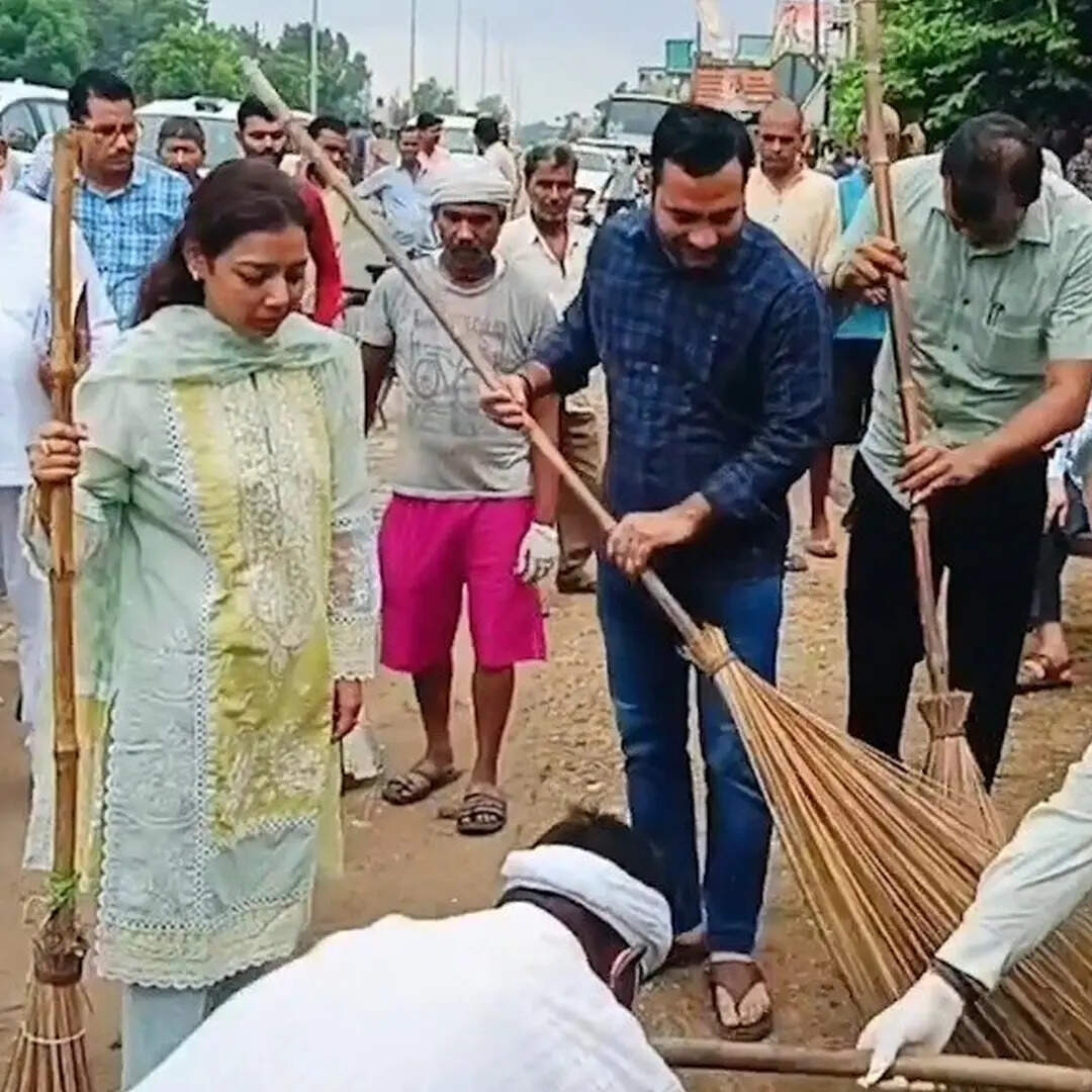 IAS Asmita Lal Motivational Inspirational story first ias officer donated her eyes IAS Asmita ...