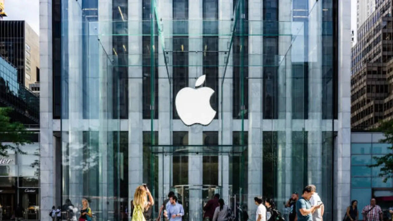 Noida में आज इस मॉल में खुल रहा है UP का पहला Apple Store, मिलेंगे ...