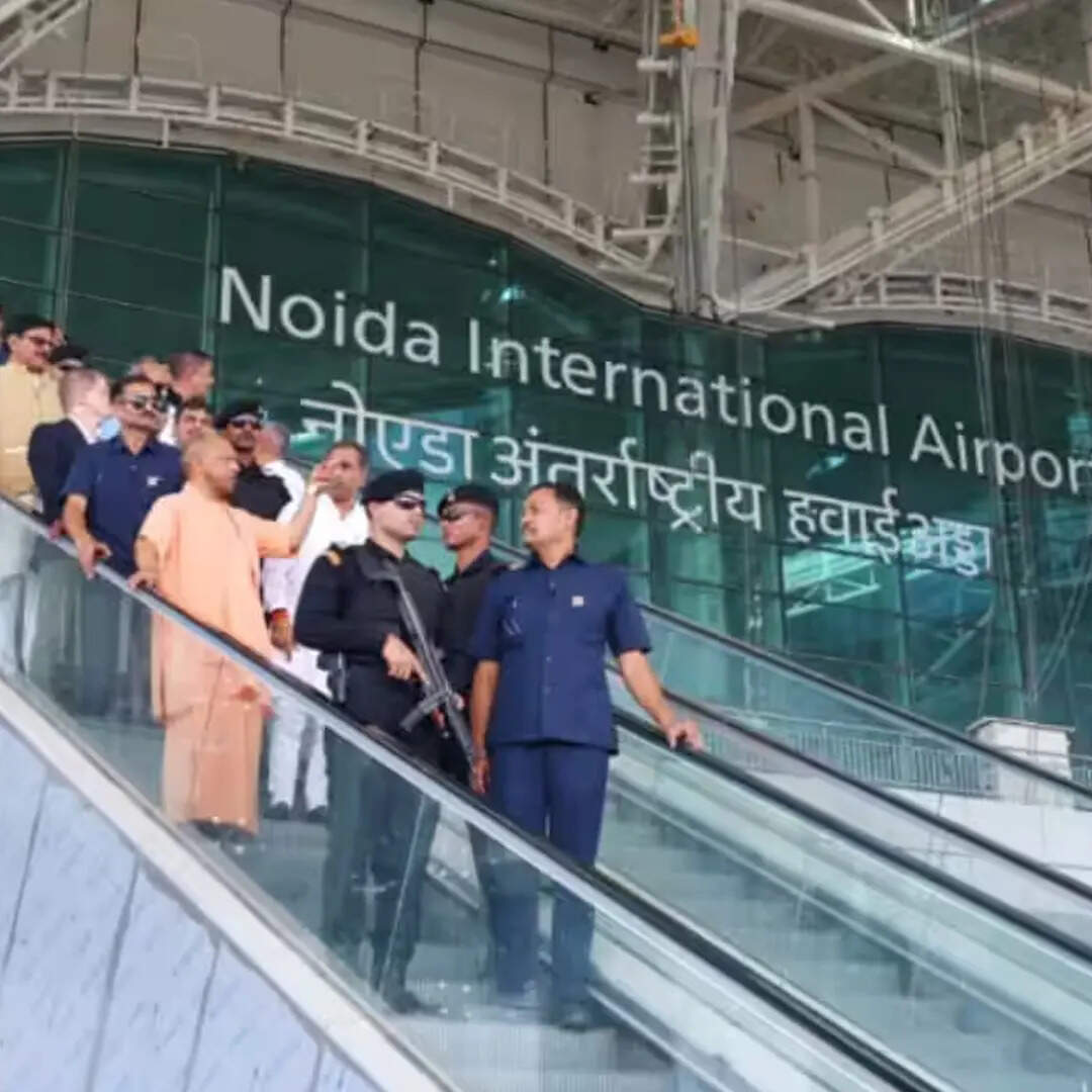 General Knowledge Question Indias Largest Airport NIAL Jewar having 6 ...