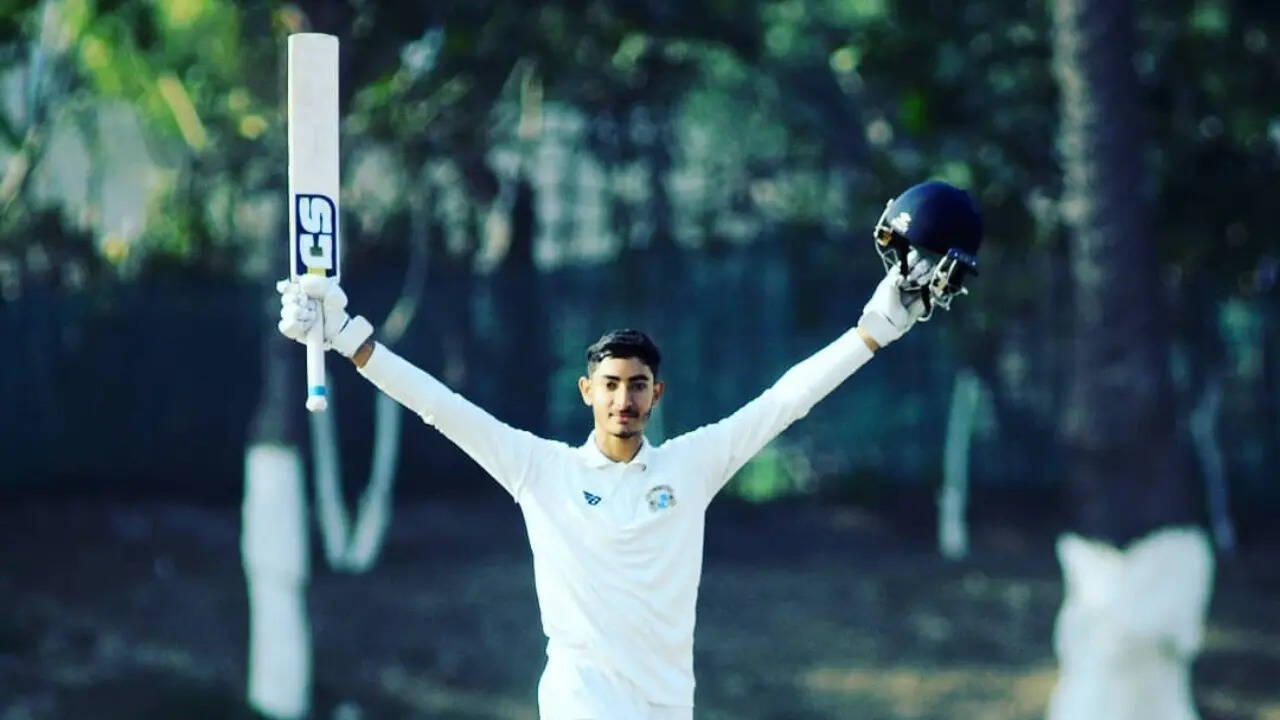 Kaun Hai Krish Bhagat: Mumbai Indians include Krish Bhagat in place of ...