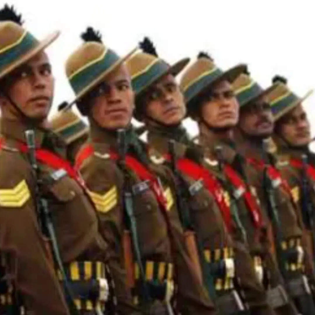 Oldest regiment of Uttarakhand kumaon and garhwal regiment how many ...