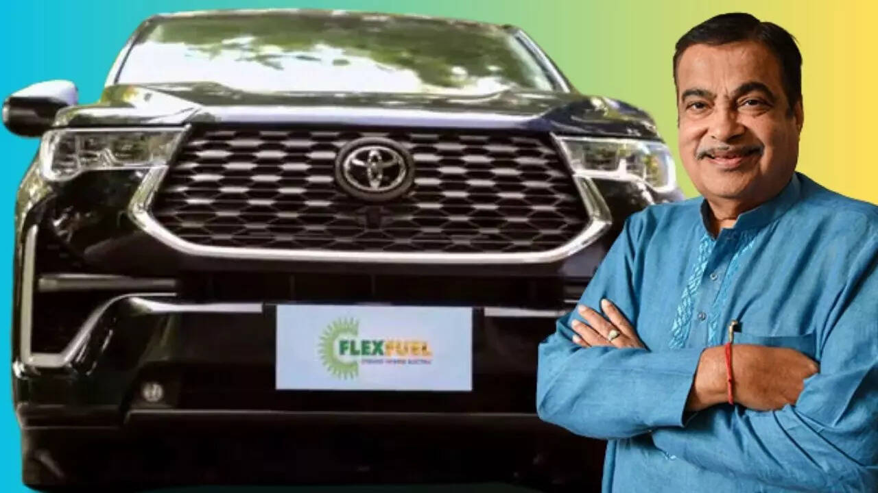 Toyota Innova Hycross Flex Fuel Launched:Nitin Gadkari launches Toyota ...