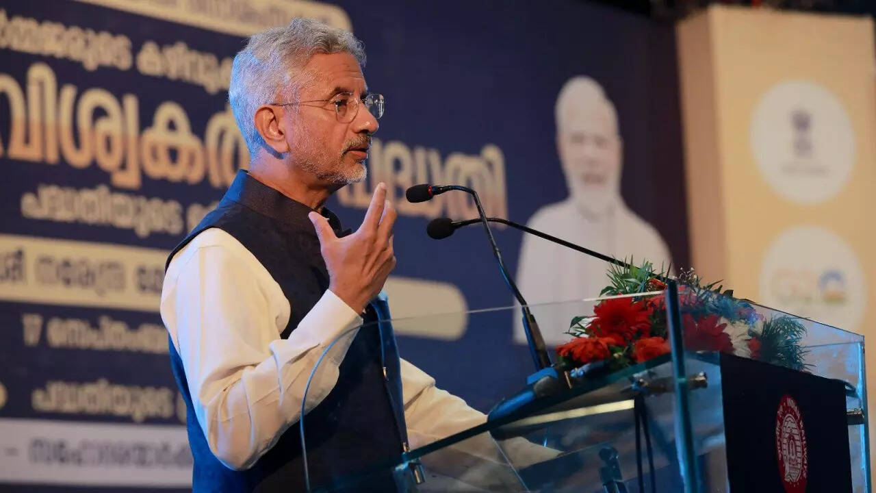 the world still has double standards foreign minister s jaishankar slams powerful country- अभी ...