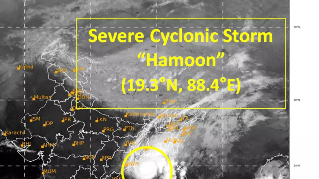 Cyclonic Storm Hamoon intensified into a Severe cyclonic storm over the ...