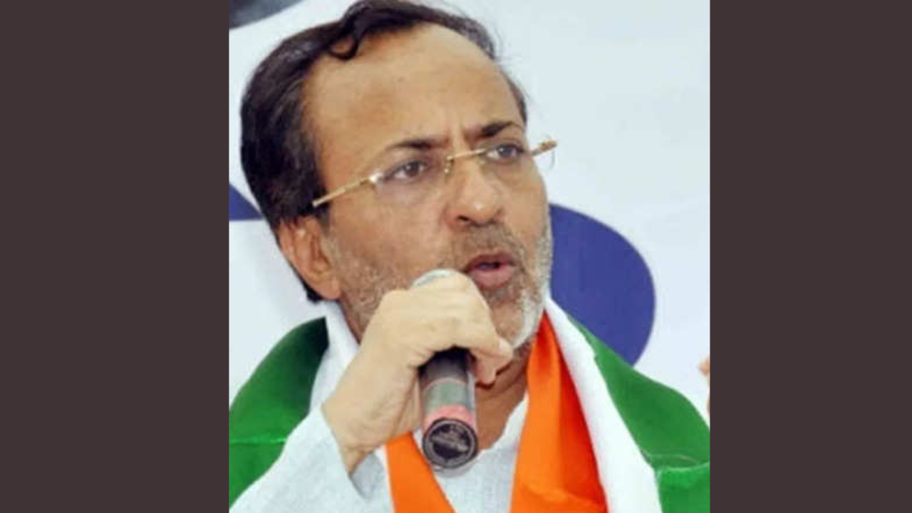 अर्जुन मोढ़वाडिया को भी राम नाम का सहारा, कांग्रेस का हाथ छोड़ थामा ...