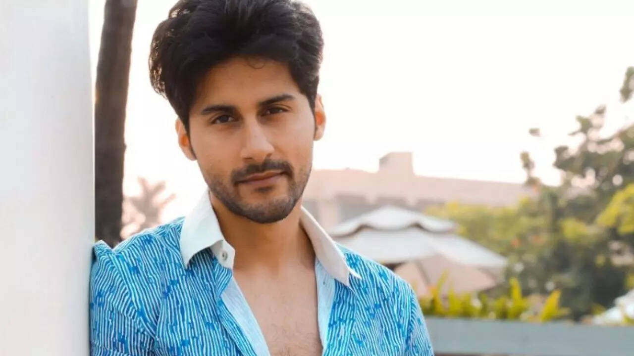 GHKKPM में चिन्मय के रोल को लेकर Aayush Anand ने दिया हिंट, बताया क्यूं हैं किरदार पत्नी और ...