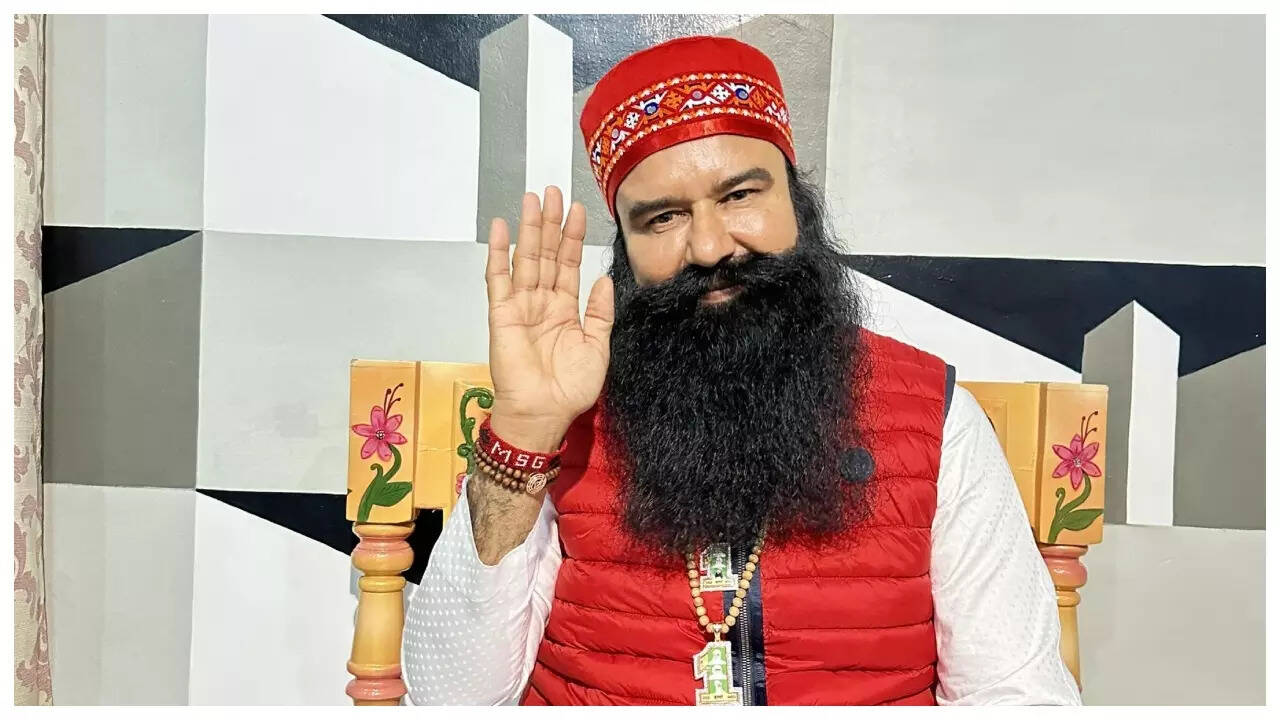 Ram Rahim News: राम रहीम फिर जेल से बाहर आना चाहता है, मांगी 21 दिन की ...