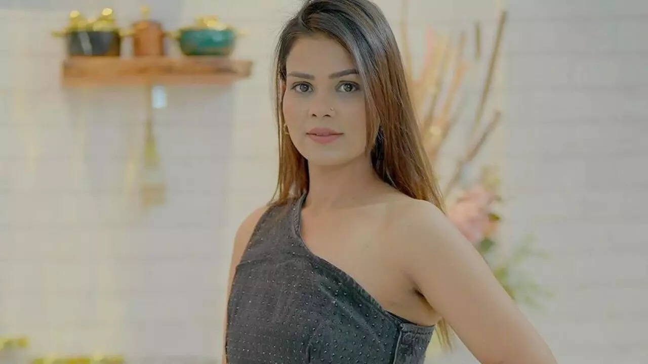 Bigg Boss OTT 3: सोची-समझी साजिश के तहत घर से निकाली गईं Payal Malik! सोशल मीडिया पर सामने आई ...