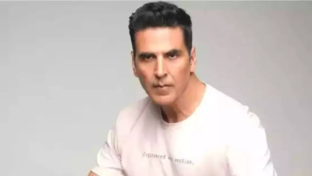 akshay kumar is covid 19 positive and he is not well from last 2 days-Akshay Kumar को हुआ कोरोना ...