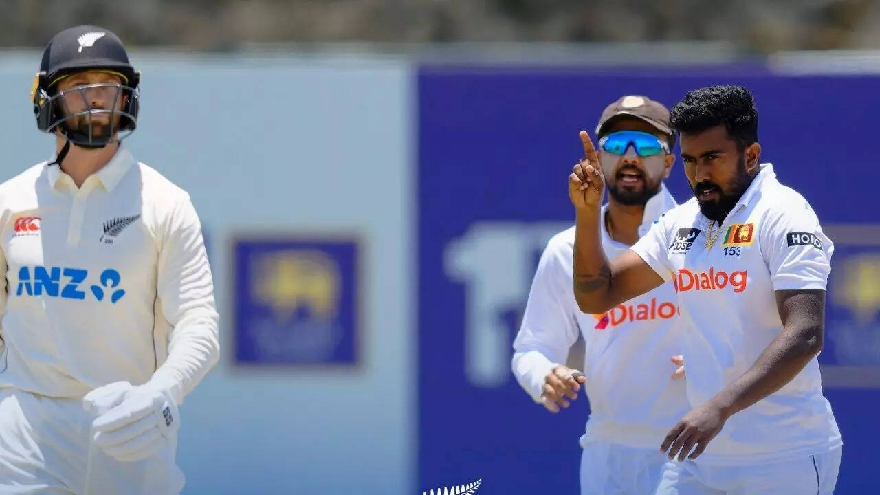SL vs NZ: जयसूर्या की घातक गेंदबाजी, न्यूजीलैंड के खिलाफ श्रीलंका ने ...