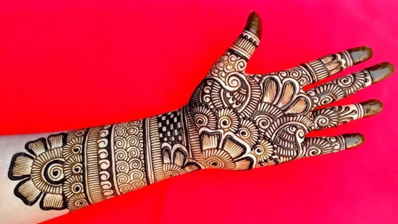 Tulsi Vivah Mehndi Designs (तुलसी विवाह स्पेशल मेहंदी डिजाइन): Happy ...