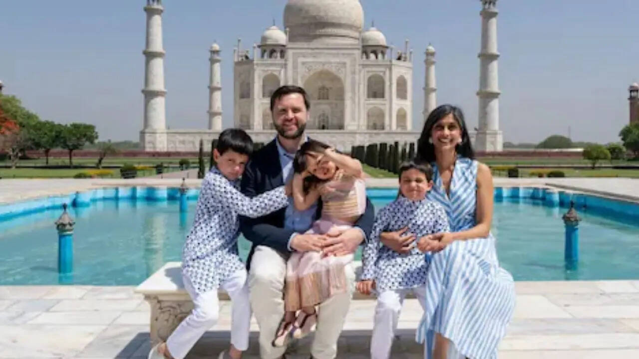 us second lady usha vance announces pregnancy baby boy due in july ...