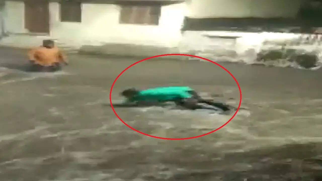 hyderabad a person in the borabanda area along with his two wheeler ...