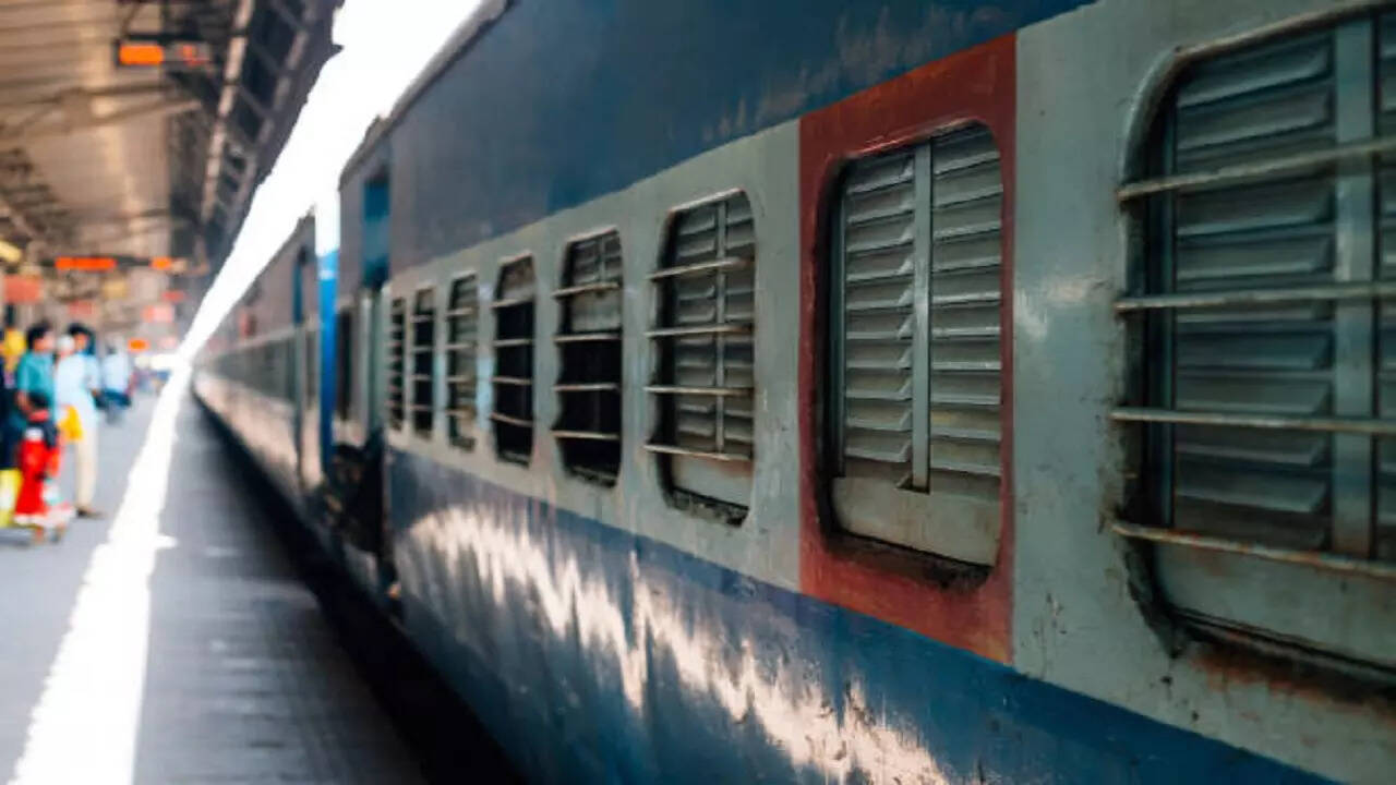 Indian Railways: Indian Railways special train schedule, Konkan Railway ...