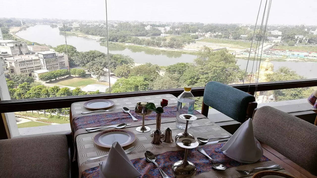 Lucknow Best Restaurant These ten best restaurants of Lucknow are ...